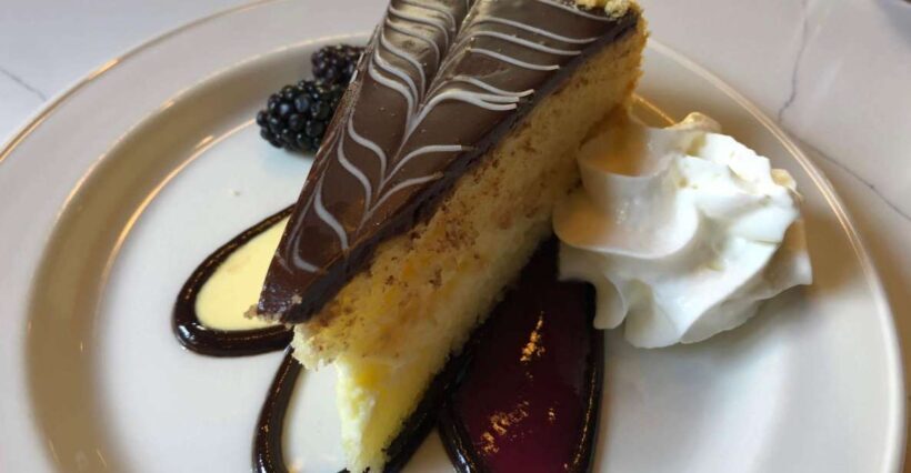 Boston: Iconic Food Tasting & History Tour - Downtown - A Food and History Walk in the Heart of Boston