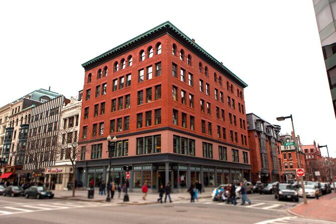 Boston Local Fashion Designers Shopping Tour - Exploring the Itinerary