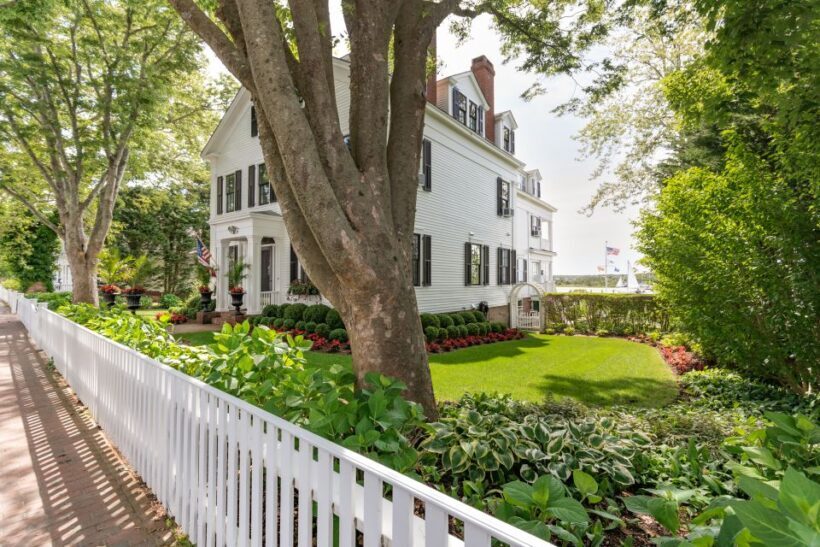 Boston: Martha's Vineyard Day Trip with Optional Island Tour - Final Thoughts: Who Is This Tour Best For?