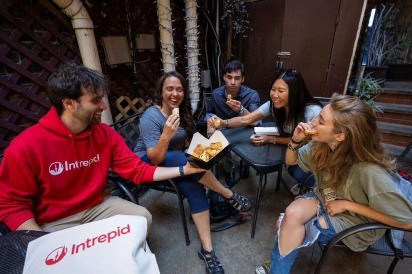 Boston: North End Food Experience with Pizza, Meats & Cheese - Key Points
