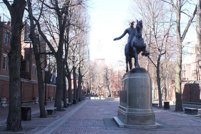 Boston Revolutionary War: At your own pace. An audiovisual walking tour. - Who Will Love This Tour?