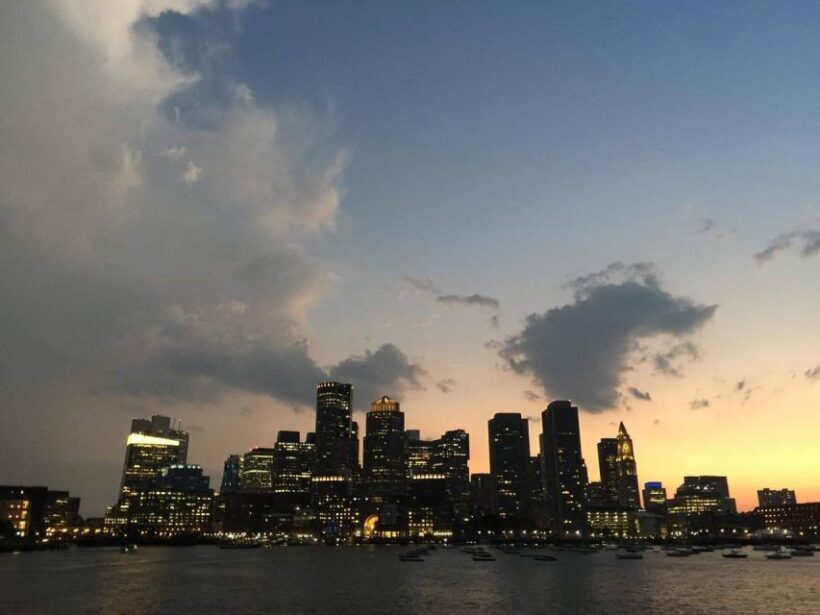 Boston: Scenic Moonlight Harbor Cruise - The Sum Up