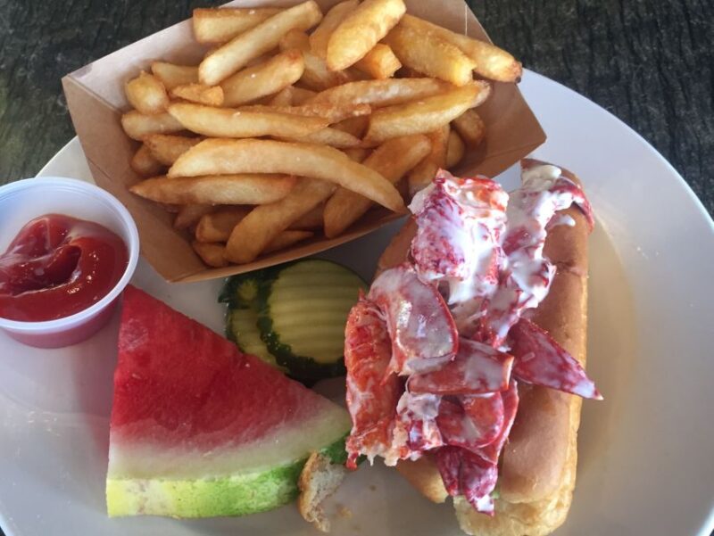 Boston: Seafood Tasting & Historical Walking Tour - The Experience: What to Expect in Detail