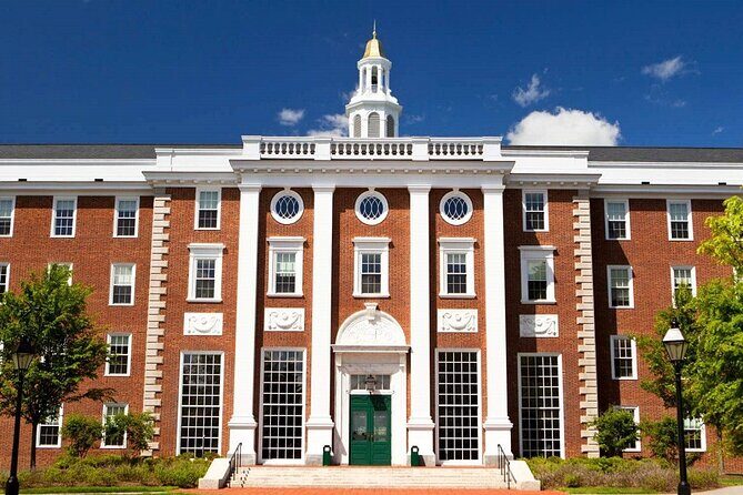 Boston Small Group Day Tour:Harvard, MIT and Boston Harbor Cruise - An In-Depth Look at the Boston Small Group Day Tour