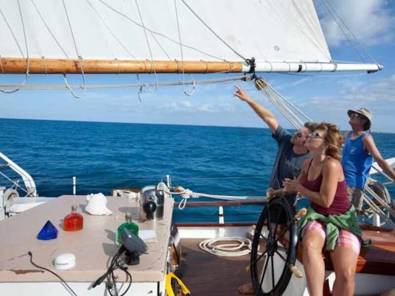 Boston: Sunday Pastries & Prosecco on Boston Harbor - Who Will Love This Tour?