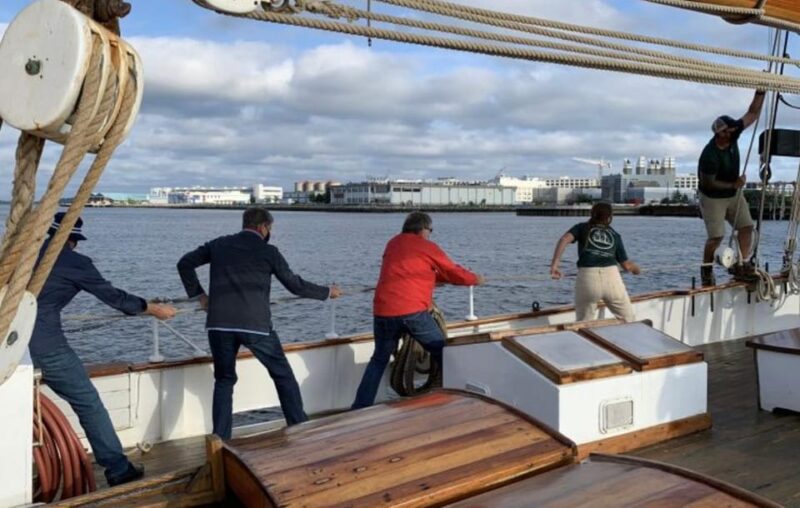 Boston: Sunday Pastries & Prosecco on Boston Harbor - FAQ