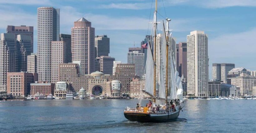 Boston: Sunday Pastry & Prosecco Sail on Boston Harbor - The Experience in Detail