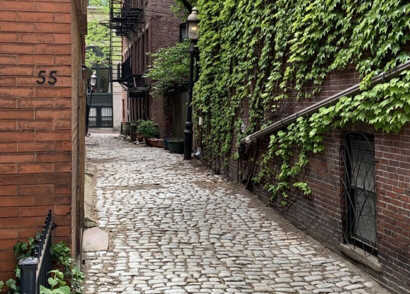 Boston: Underground Railroad History Tour of Beacon Hill - Who is this tour for?