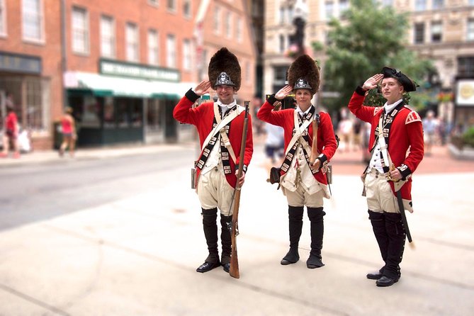 Bostons Historic Freedom Trail Guided Walking Tour (SMALL GROUP) - Exploring the American Revolutions History
