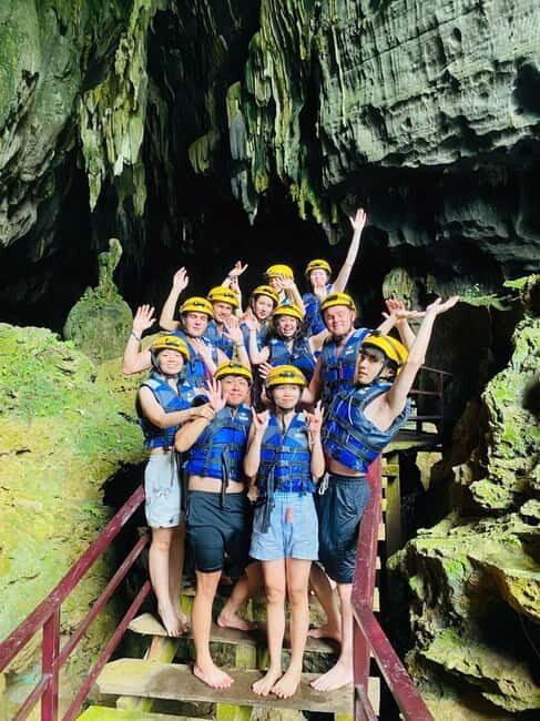 Botanic Garden Jungle Trek & Zipline Adventure Dark Cave - Key Points
