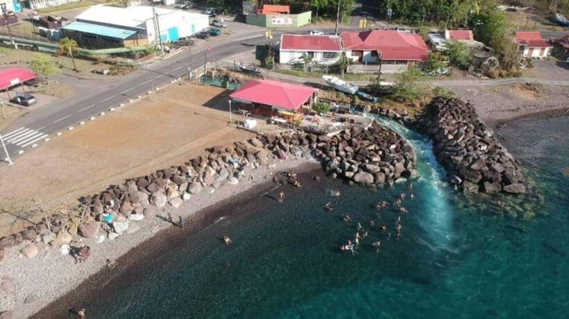 Bouillante Tour: Discover the city of hot water - The Itinerary: From Beach to Hot Springs