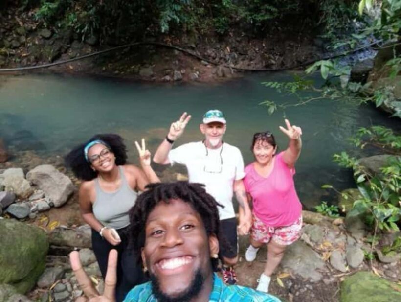 Bouillante Tour: Discover the city of hot water - Deep Dive into the Experience