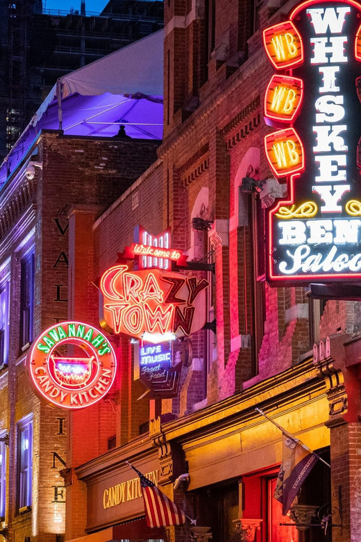 Bourbon & Blood A Tennessee Whiskey History & Tasting Tour - The Guides: Knowledge and Entertainment