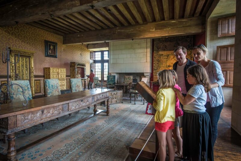 Bourdeilles: Castles of Bourdeilles Tour - Historical Significance and Architecture