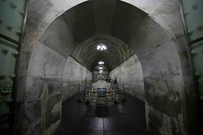 Boutique Tour: Juyongguan, Sacred Way and Dingling of Ming Tombs - Authenticity, Value, and Travel Tips