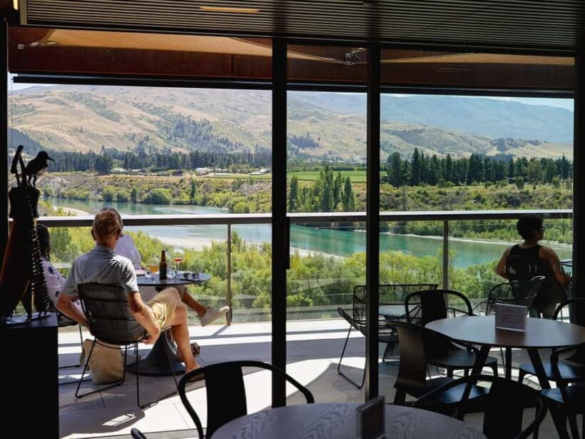 Boutique Winery Half-Day Tour & Vineyard Platter-Style Lunch - Who Should Consider This Experience?