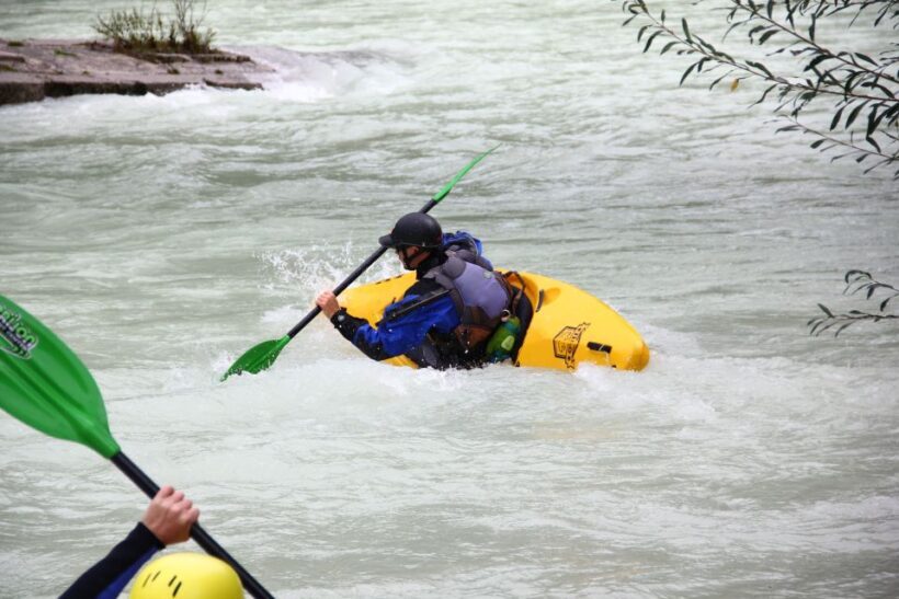 Bovec: Soa River 1-Day Beginners Kayak Course - Who Should Consider This Tour?