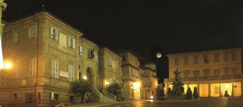 Bra: Historic Town Highlights Guided Walking Tour - The Value of This Tour