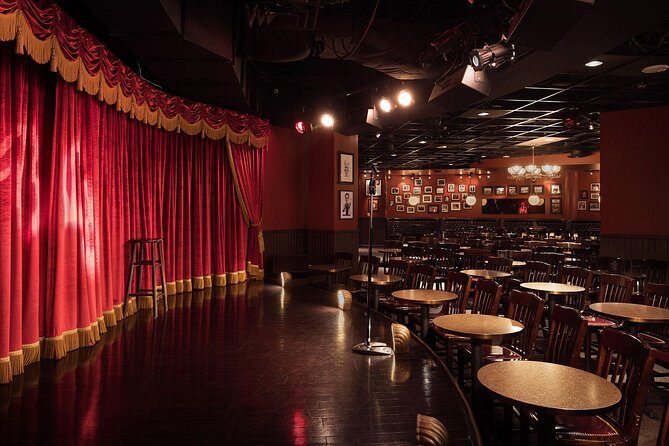 Brad Garrett's Comedy Club at MGM Grand Hotel and Casino - Who Should Consider This Experience?