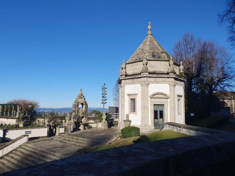 Braga and Guimaraes private tour from Porto - FAQ