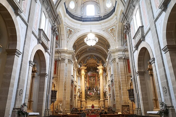 Braga and Guimarães Private Tour with Lunch - A Comprehensive Look at the Braga and Guimarães Tour