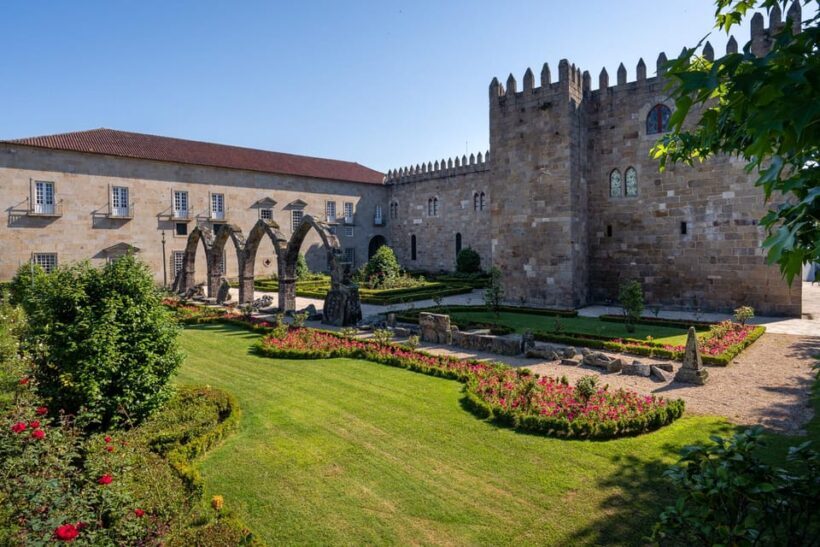 Braga: Flexible Walking Tour in Historic Center - A Practical Alternative to Guided Tours