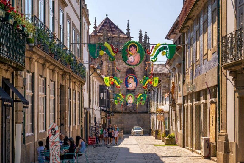 Braga: Flexible Walking Tour in Historic Center - Who Should Consider This Tour?
