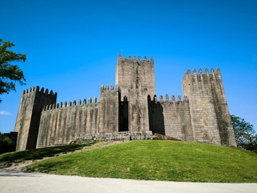 Braga & Guimarães Tour: Small Historical Group Tour - An Overview of the Tour Experience