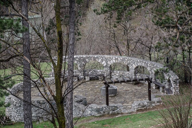 Bran Castle, Bear Sanctuary, and Rasnov Fortress Half Day Tour - Rasnov Fortress: A Panoramic Gem