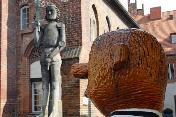 Brandenburg Scavenger Hunt and Sights Self-Guided Tour - Who Will Love This Tour?