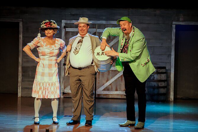 Branson Comedy Bash Dinner Show - Bransons Best Comedy - Practical Details and Booking