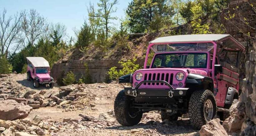 Branson: Downtown, Lake, Baird Mountain & Hollister 4x4 Tour - A Detailed Look at the Branson 4x4 Tour