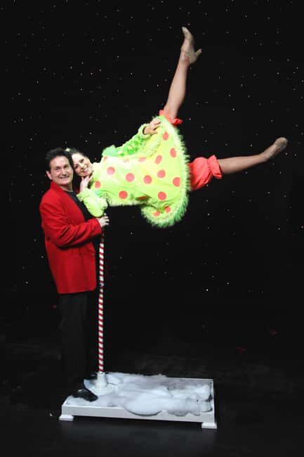 Branson: Hamners' Unbelievable New Year's Eve Extravaganza - An In-Depth Look at the Experience