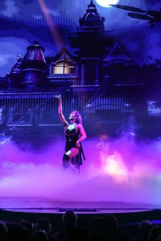 Branson: Rick Thomas' Mansion of Dreams Magic Show Ticket - Key Points