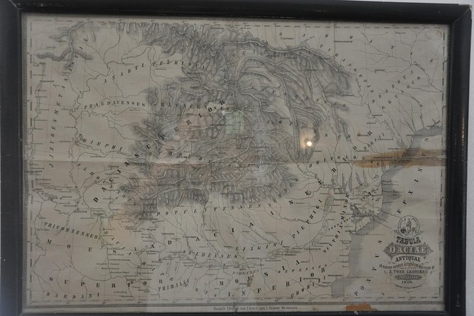 Brasov Old Town Small-Group Walking Tour - Piata Sfatului