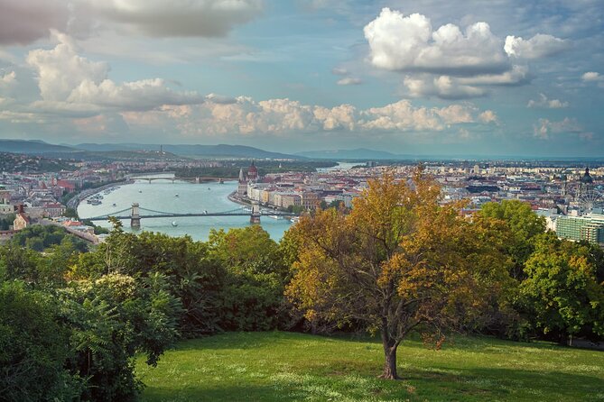 Bratislava and Budapest Small Group Guided Tour From Vienna - Why Choose This Tour?