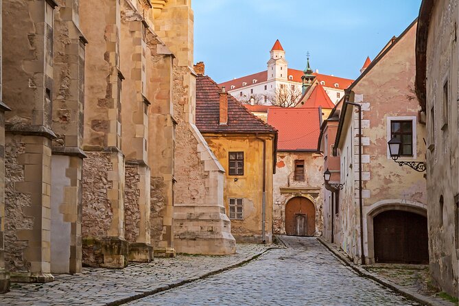 Bratislava Scavenger Hunt and Highlights Self-Guided Tour - Key Points