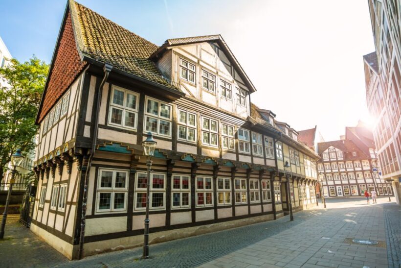 Braunschweig: Scavenger Hunt Self-Guided Walking Tour - Practical Tips and What to Bring