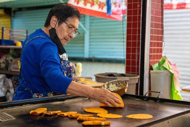 Breakfast & Market Tour in San Luis Potosí with English Guide - What to Expect in Terms of Logistics