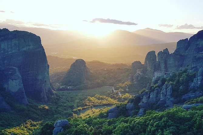 Breath-taking Meteora Sunset Tour - Unforgettable Sunset Experience