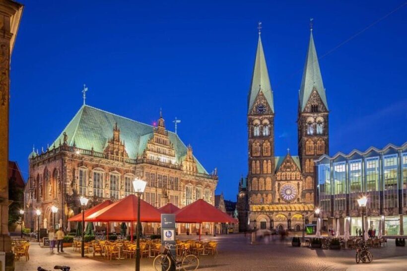 Bremen : Must-See Walking tour With A Guide ( Private tour ) - Why Choose a Private, Guided Tour?