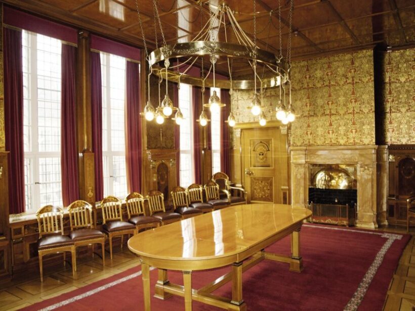 Bremen: Public Tour of the Town Hall in English - Practical Details and Tips