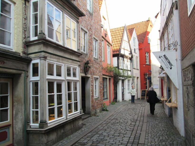 Bremen: Walking Tour of Historic Schnoor District - Bremen: Walking Tour of Historic Schnoor District