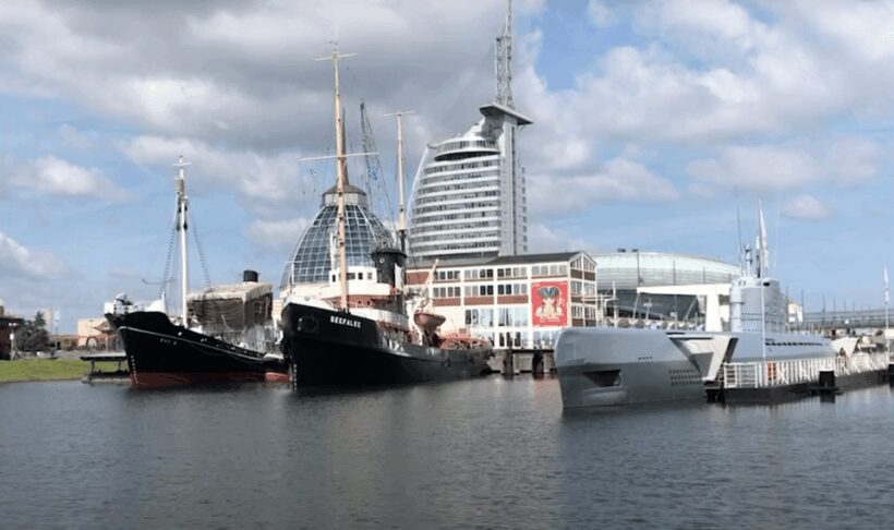 Bremerhaven: Sailor's yarn, legends and sea walking tour - What Makes This Tour Special