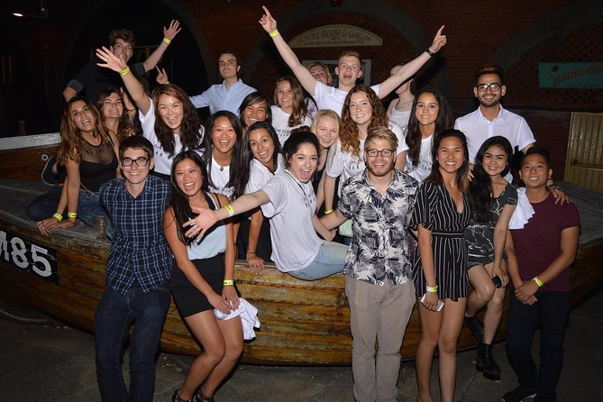 Brighton Bar Crawl - Brighton Bar Crawl: An Authentic Night Out in Sussex’s Seaside City