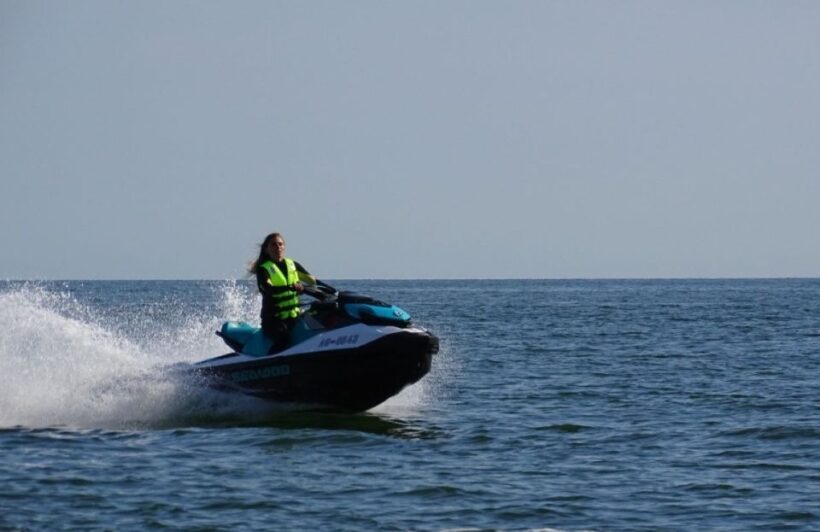 Brighton: Seven Sisters Jet Ski Guided Coastline Safari - An Honest Look at the Price and Value