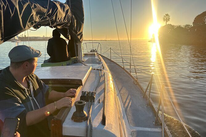 Bring Your Own Beverages One Hour Harbor Cruise - The Itinerary: What to Expect During Your Cruise