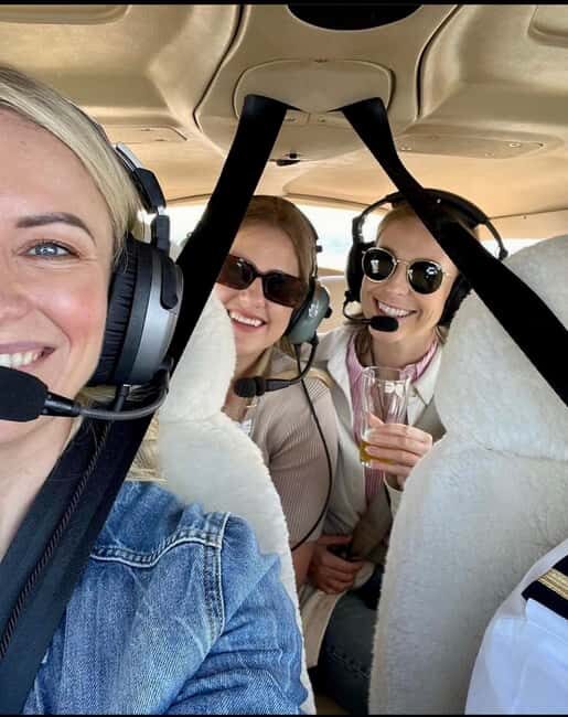 Brisbane: Private Flight with Straddie Brewing Co Tasting - Key Points