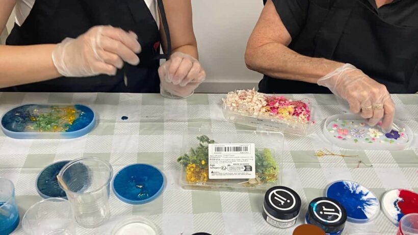 Brisbane: Resin Art Classes - Cheeseboards & Coasters - Introduction: A Creative Escape in Brisbane