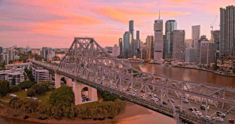 Brisbane: Story Bridge Adventure Climb - Guides: The Heart of the Experience